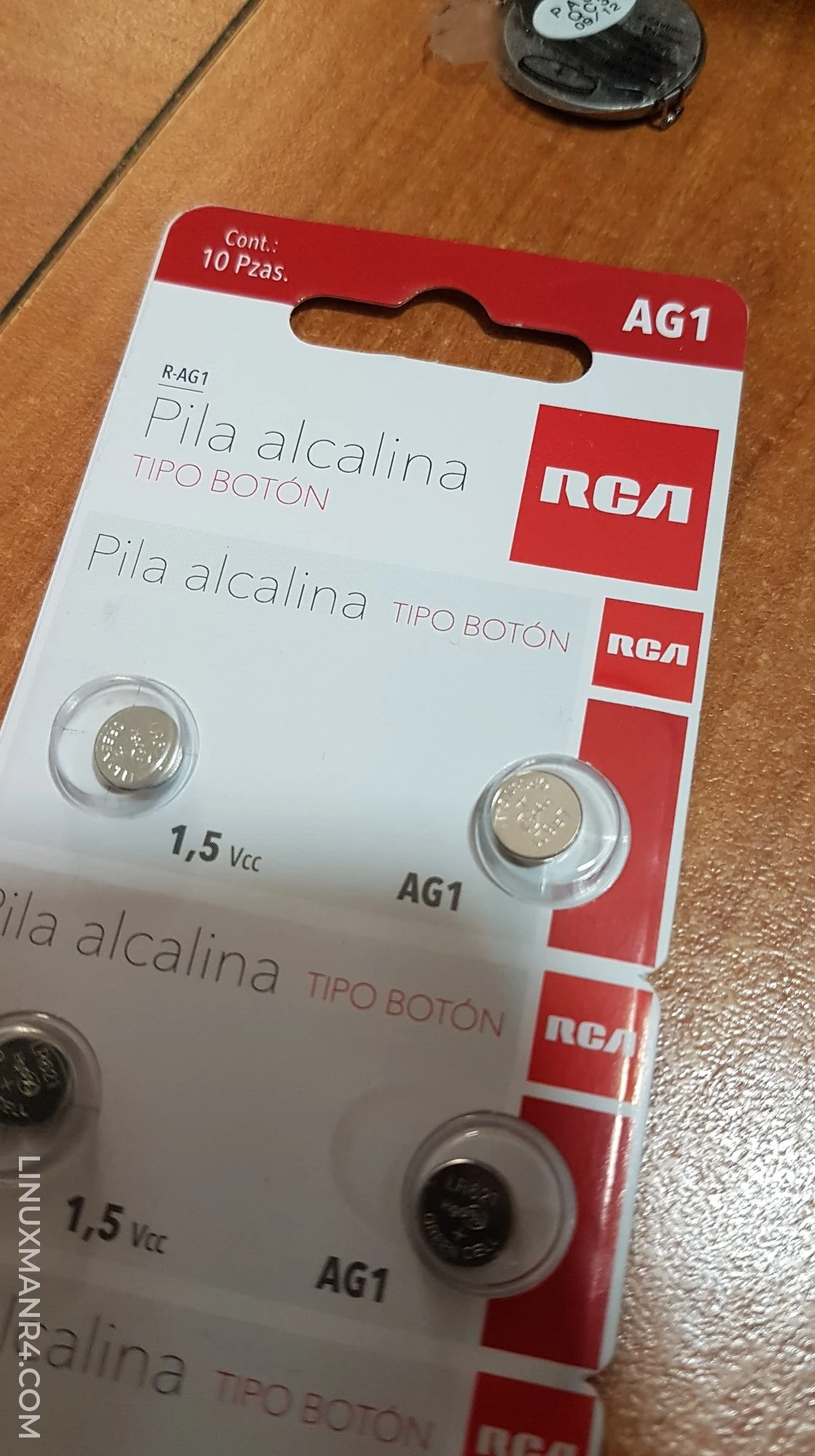 Como cambiar una pila de reloj, una guía para aficionados.